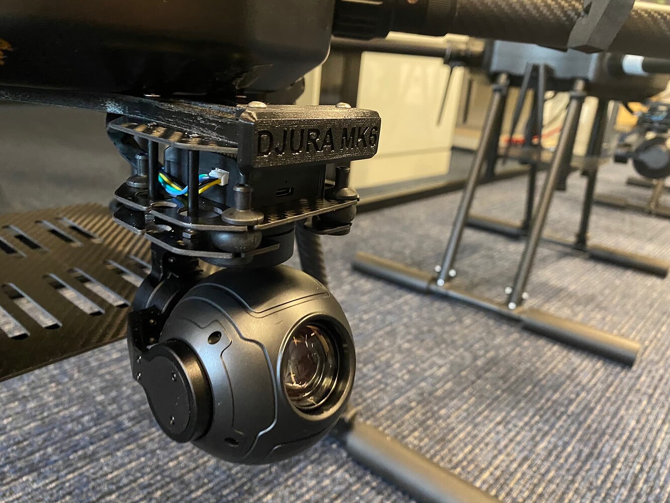 ZR10 2K QHD 30X Hybrid Zoom Gimbal Camera - SIYI's first industry ...