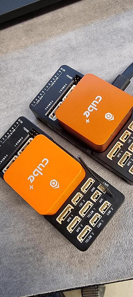 Difference between metallic and non metallic colored Cube Orange Plus ...