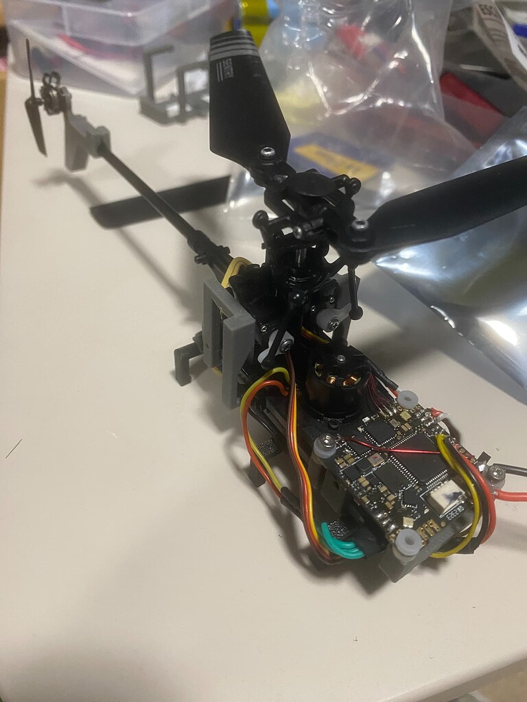 Fixed pitch heli, unusual Swashplate plate set up - Traditional Helicopter - ArduPilot Discourse