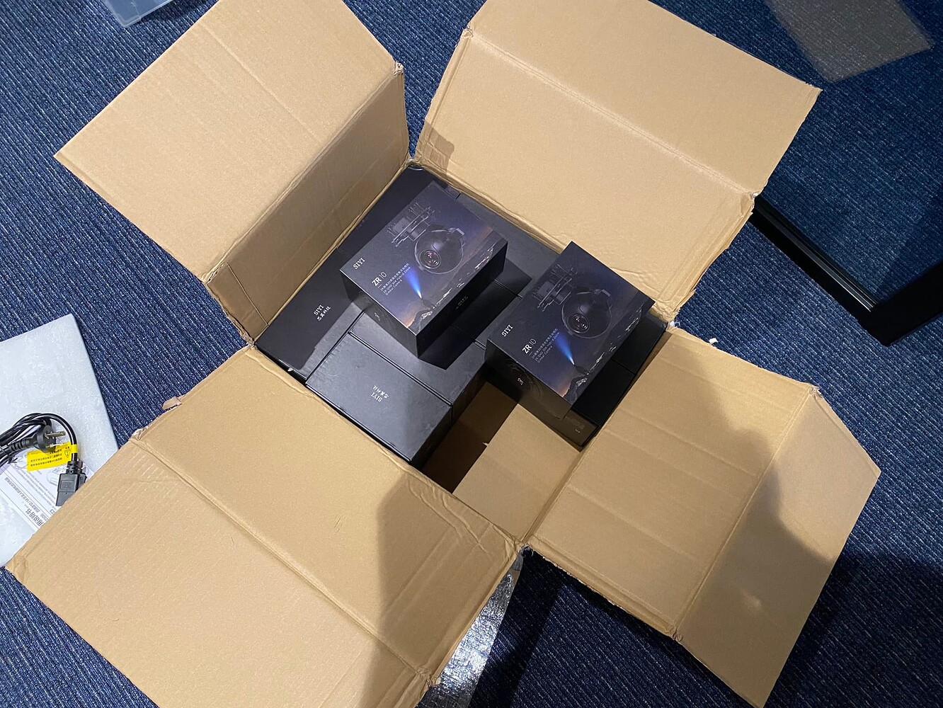 ZR10 2K QHD 30X Hybrid Zoom Gimbal Camera - SIYI's first industry ...