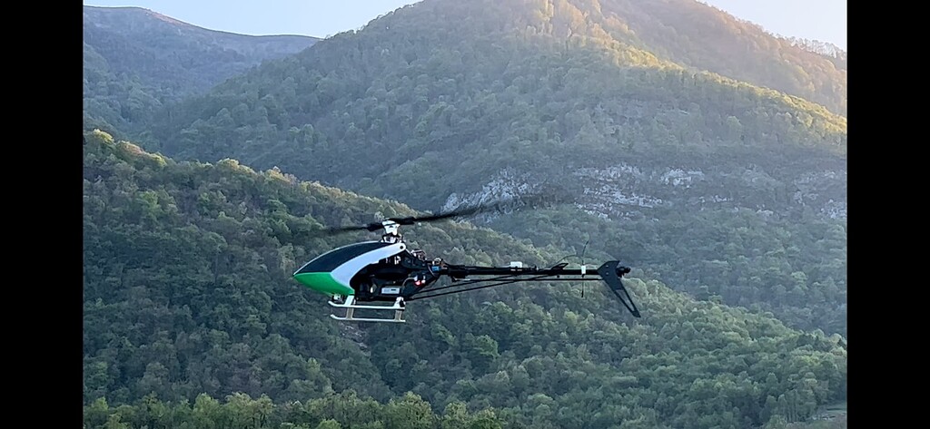 Experimenting BLHeli ESC on a trad-heli - Traditional Helicopter ...